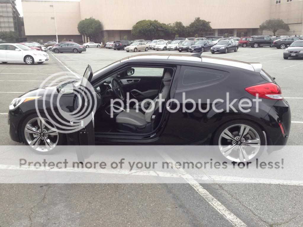 Fully Loaded 2013 Black Veloster with extras! | Veloster Forum